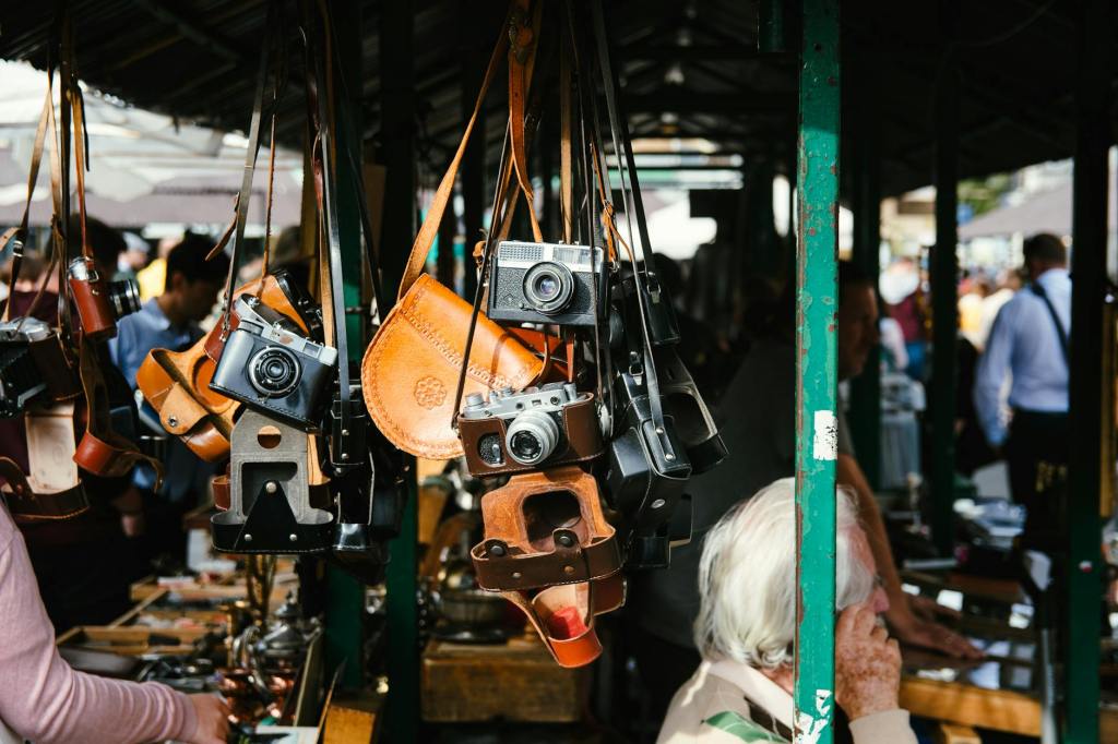 Exploring What are Flea Markets – Decoding Biosphere